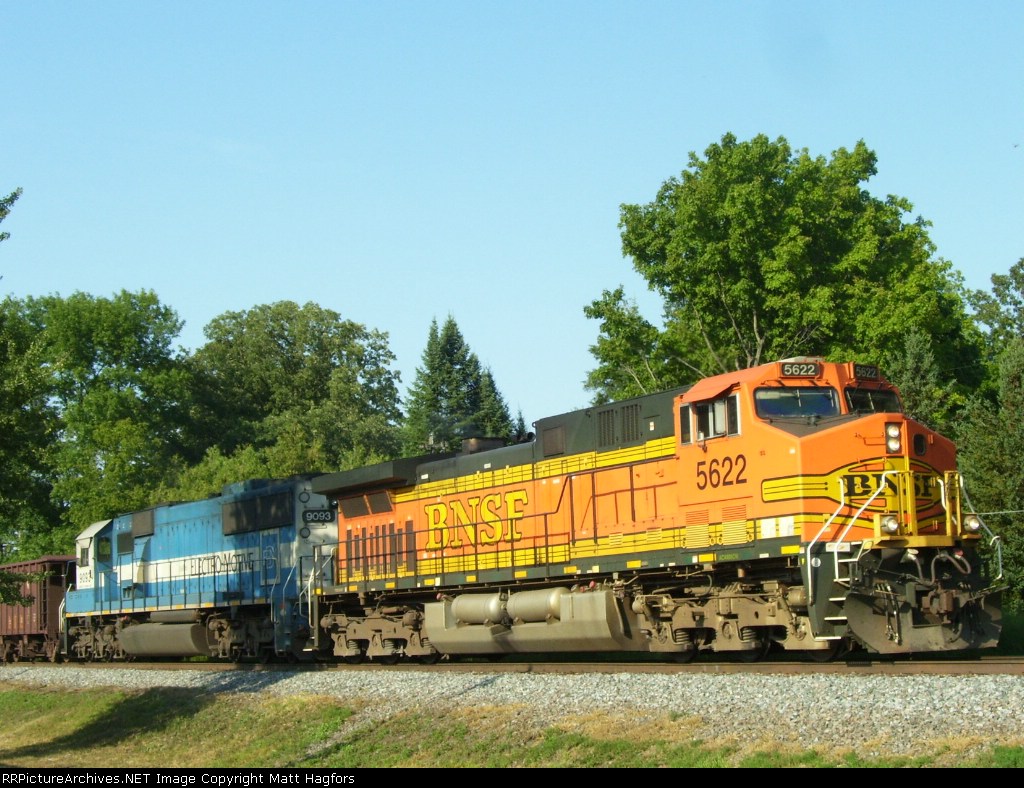 BNSF 5622